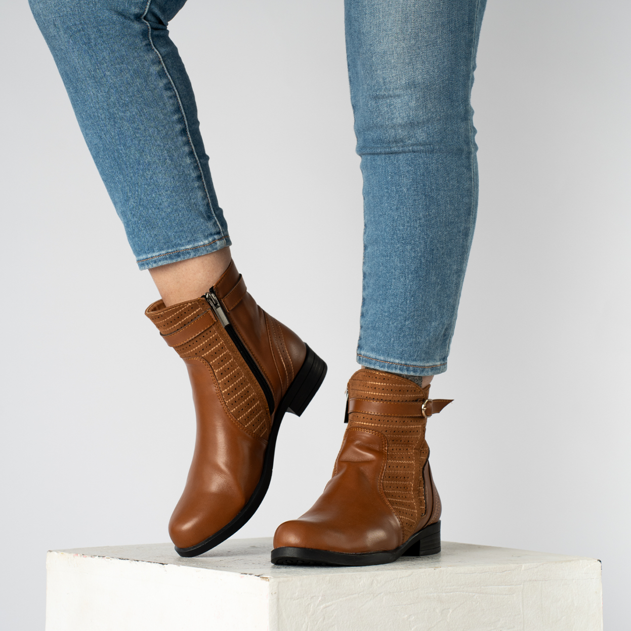 Boots – Kaia